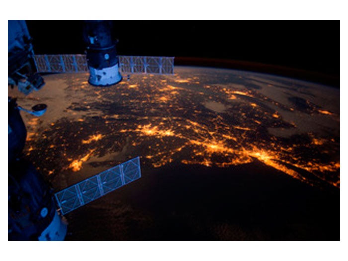 Performance In Lighting Launch Space Research – arc