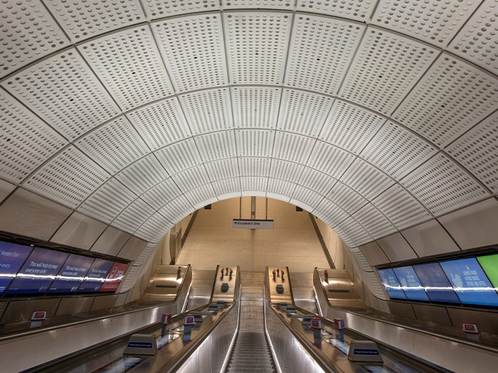 Elizabeth Line, UK – arc