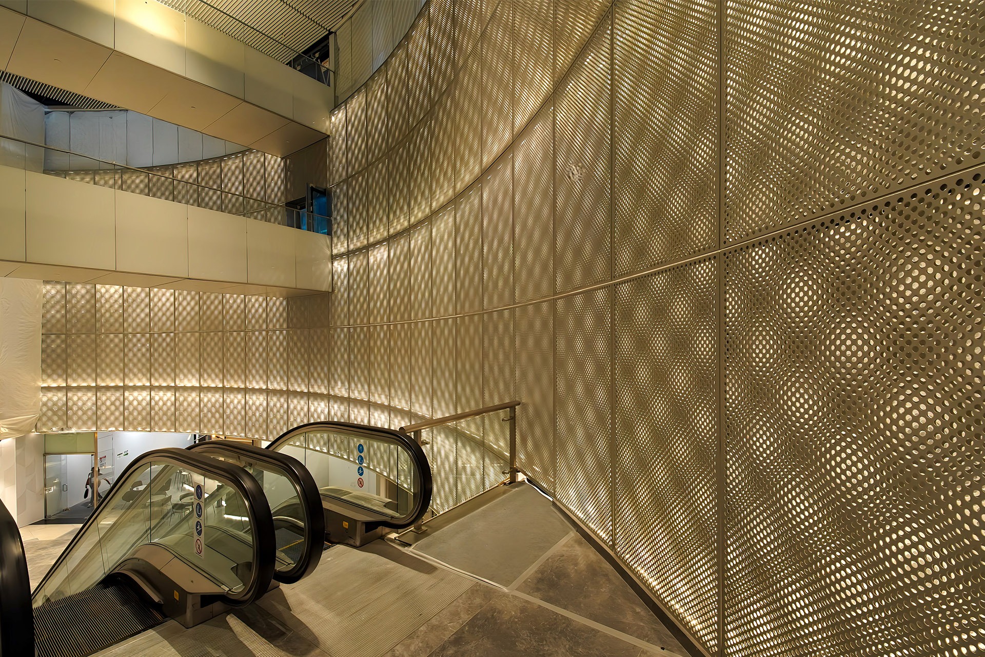 Singapore Land Tower, Singapore – arc