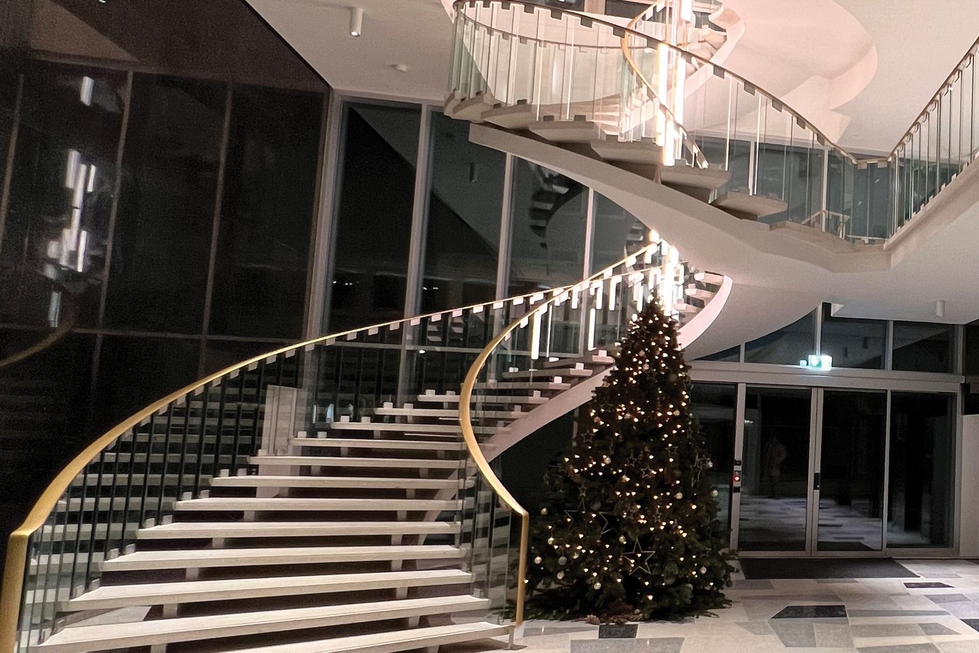 arc – Lighting in Architecture