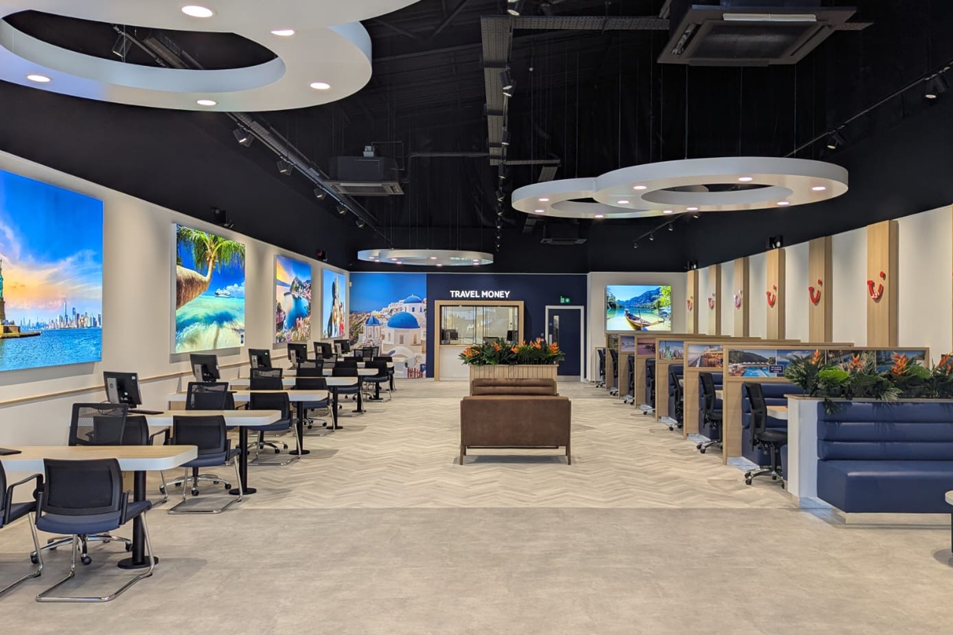 TUI partners with Signify on store lighting – arc